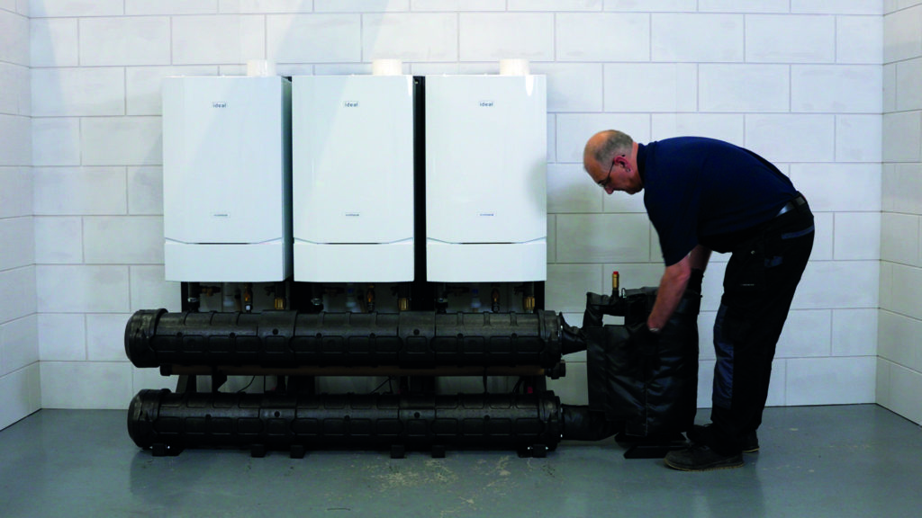 Evomax 2 in cascade – all hydraulic separation - CIBSE Journal